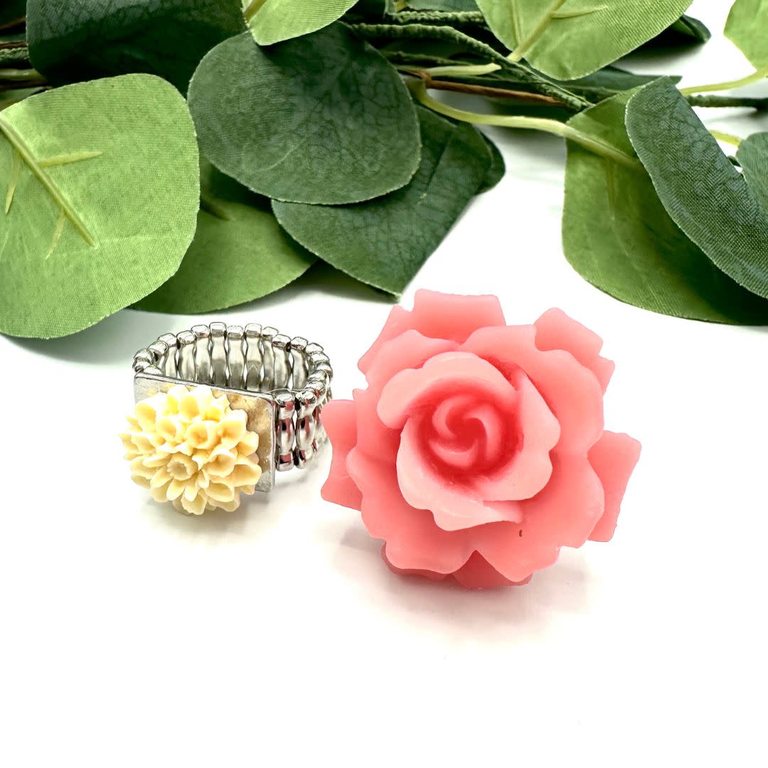 Easy & Fun Floral Rings — Beadaholique