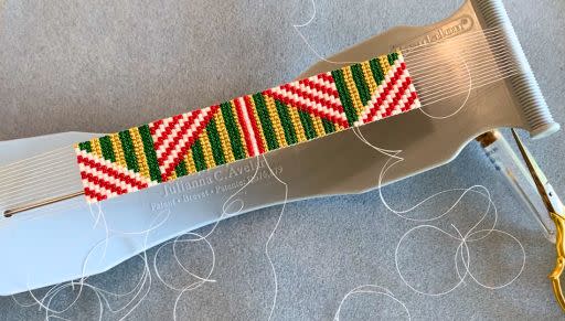 How to Weave in Your Add-on Thread Tails into Your Loom Beading ...