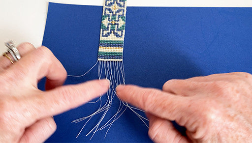 Quick Tip: Make Knot Tying Easier in Loom Work — Beadaholique