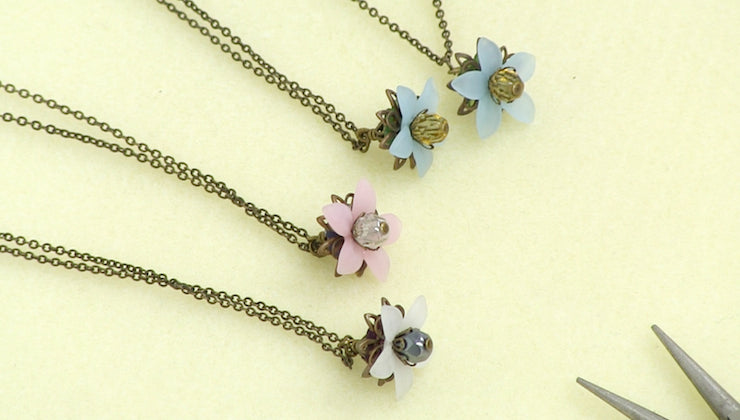 Instructions for Making the Floral Drop Lucite Necklace Kit — Beadaholique