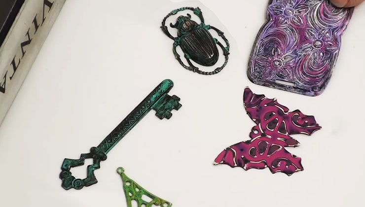 How to Use Vintaj Patinas and Glaze — Beadaholique