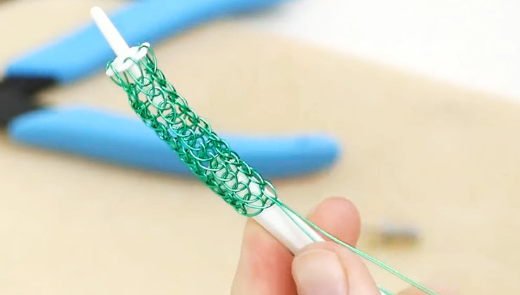 How to do Viking Knit with the Lazee Daizee — Beadaholique