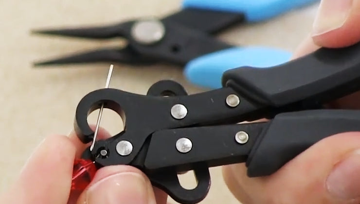 How to Use the One Step Wire Looping Pliers from BeadSmith — Beadaholique
