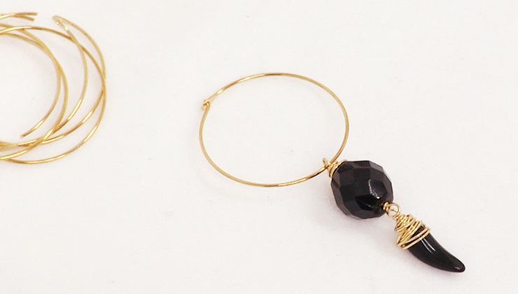 How to Make a Pair of Wire Wrapped Tooth Bead Earrings — Beadaholique