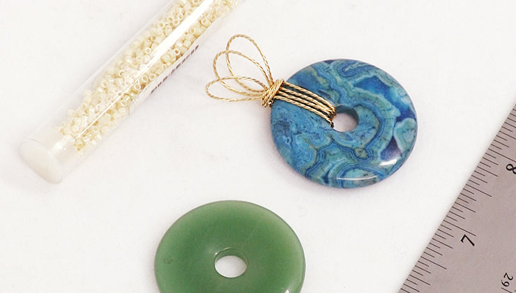 How to Wire Wrap a Bail for Gemstone Donuts — Beadaholique