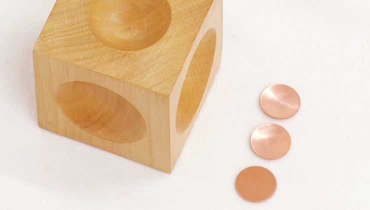 How to Use the Square Wooden Dapping Block — Beadaholique