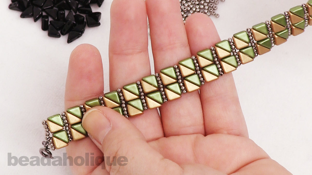 How to Make a Stretch Bracelet — Beadaholique