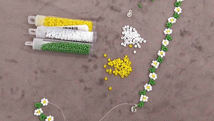 How to Make a Daisy Chain Bracelet — Beadaholique