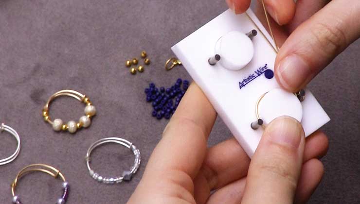 How to Make an Adjustable Beaded Ring Using the Artistic Wire Adjustab ...