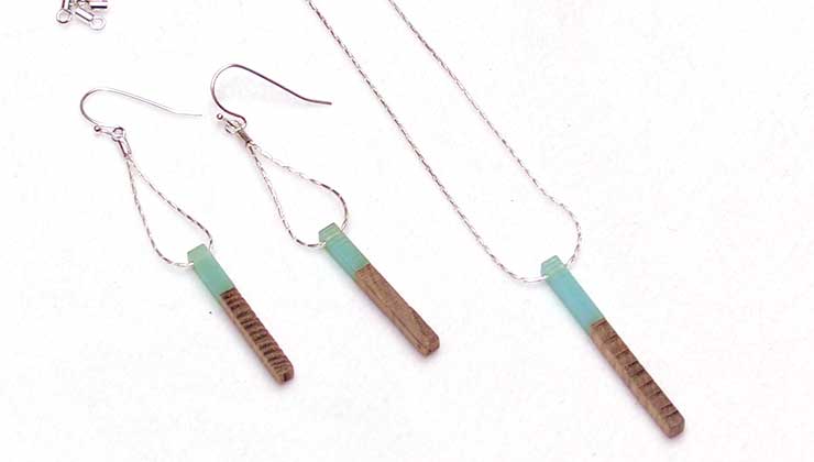 How to Use Beading Chain with Zola Elements Wood and Resin Pendants ...